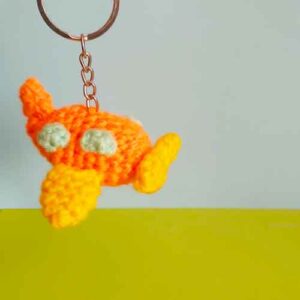 Small Crochet Airplane (Free Pattern!)